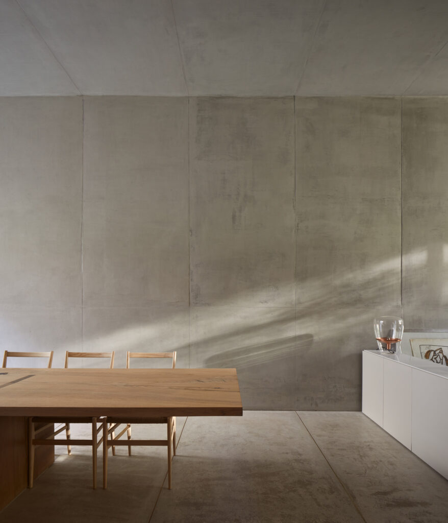 Pablo Table – PPAA