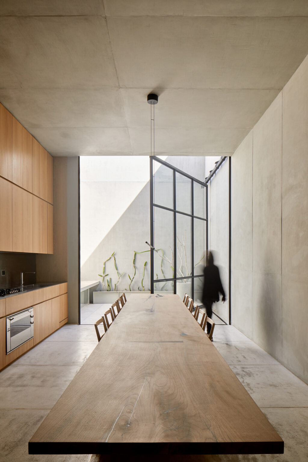 Pablo Table – PPAA